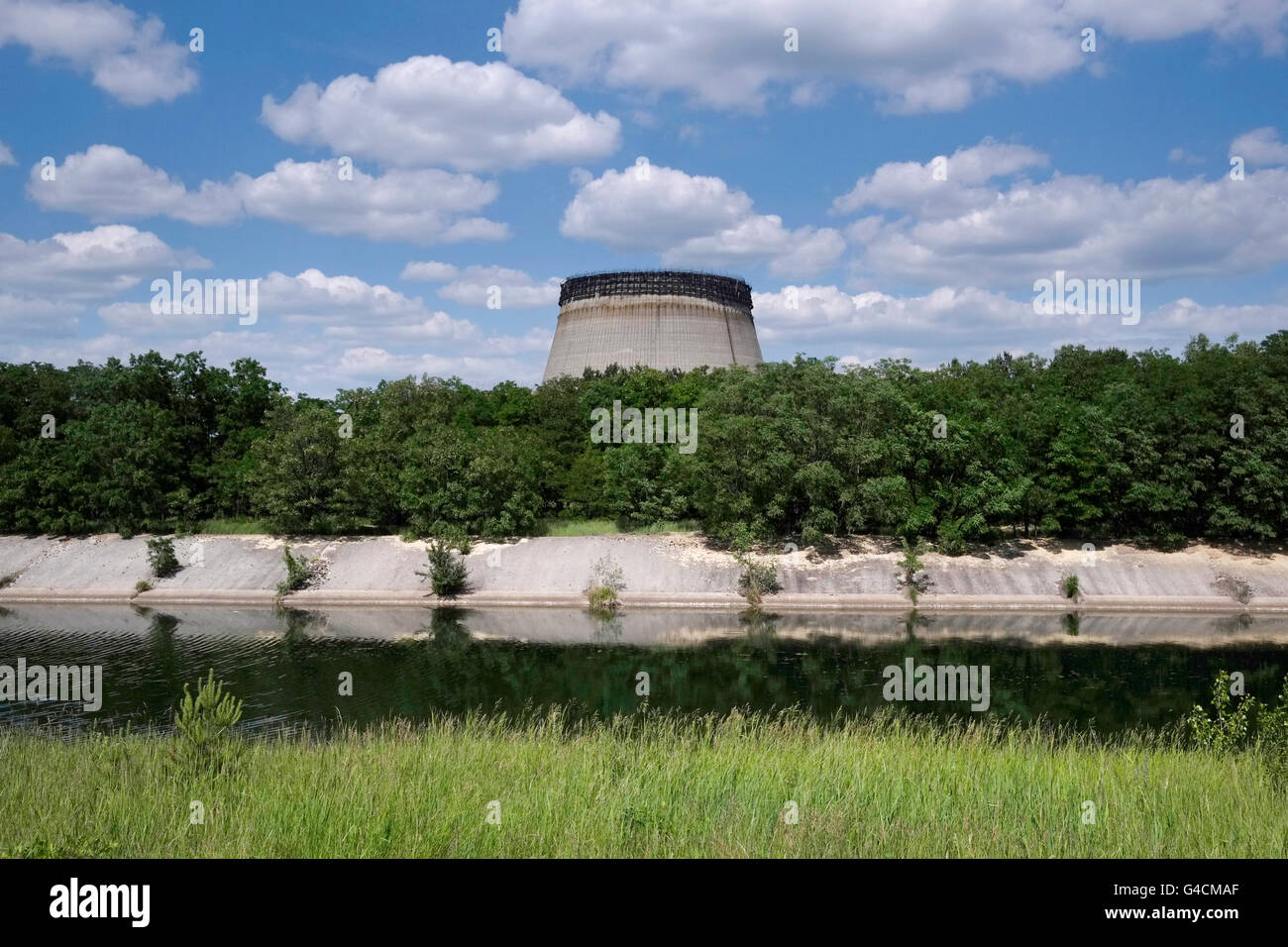 Chernobyl cooling pond hi-res stock photography and images - Alamy