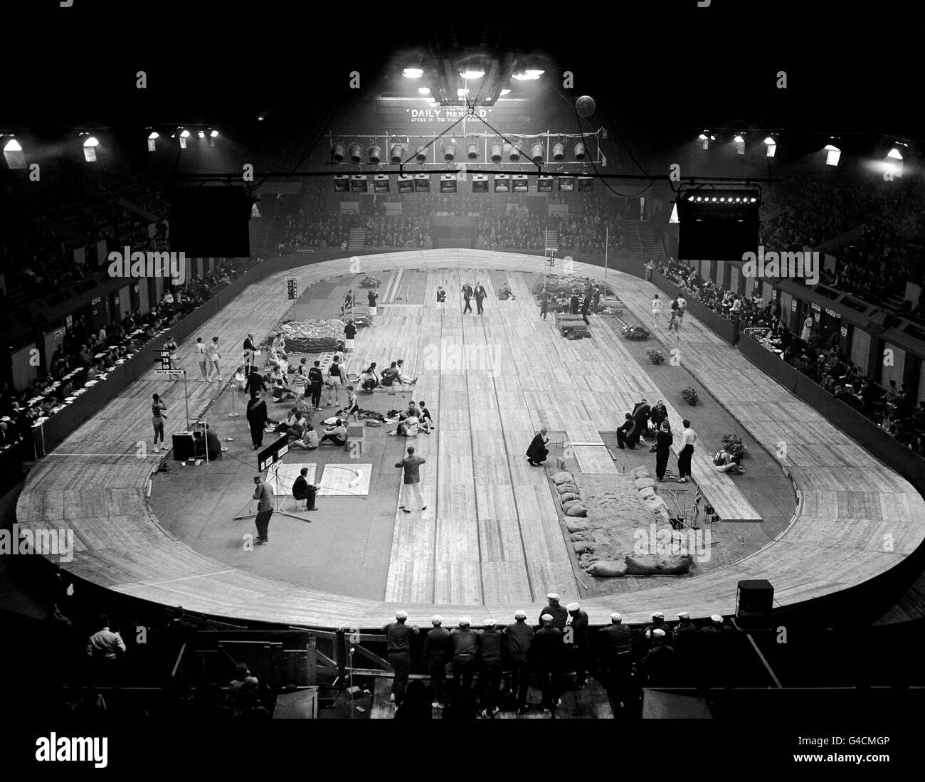 At wembley empire pool sports arena Black and White Stock Photos ...