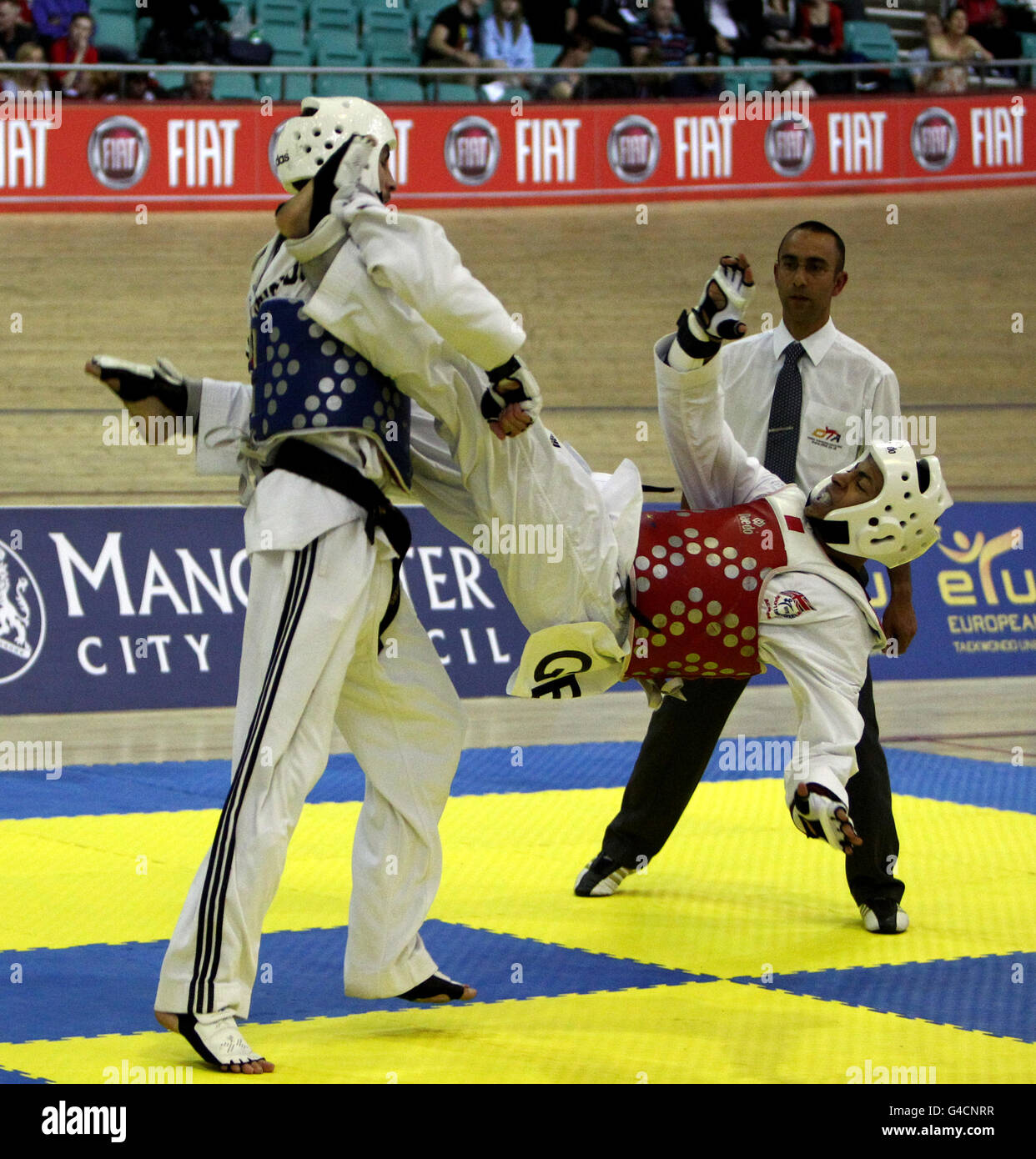 Great Britain's Ruebyn Richards (red) and David Brown (blue in action ...