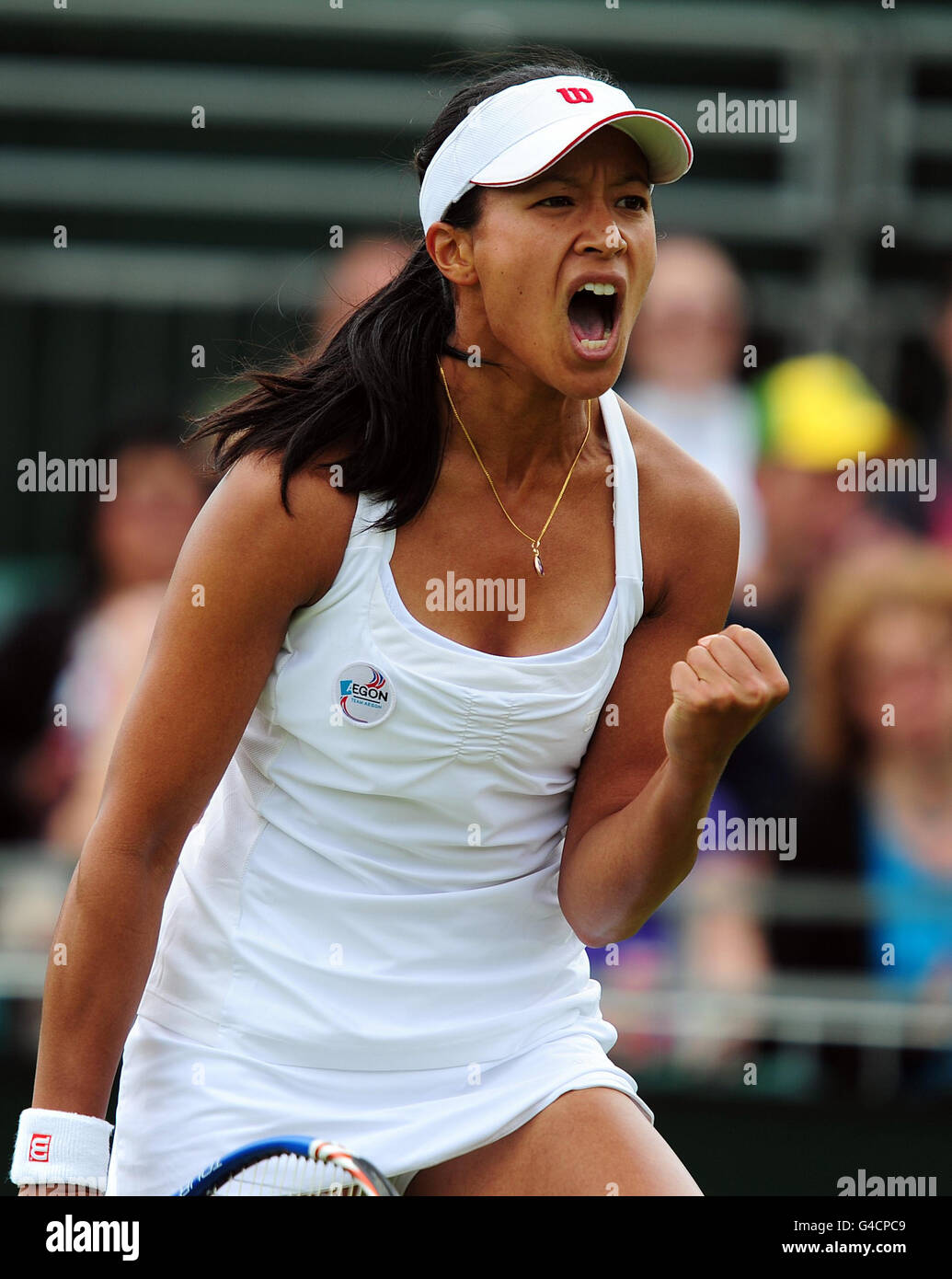 Great Britains Anne Keothavong Celebrates Victory Over Great Britains