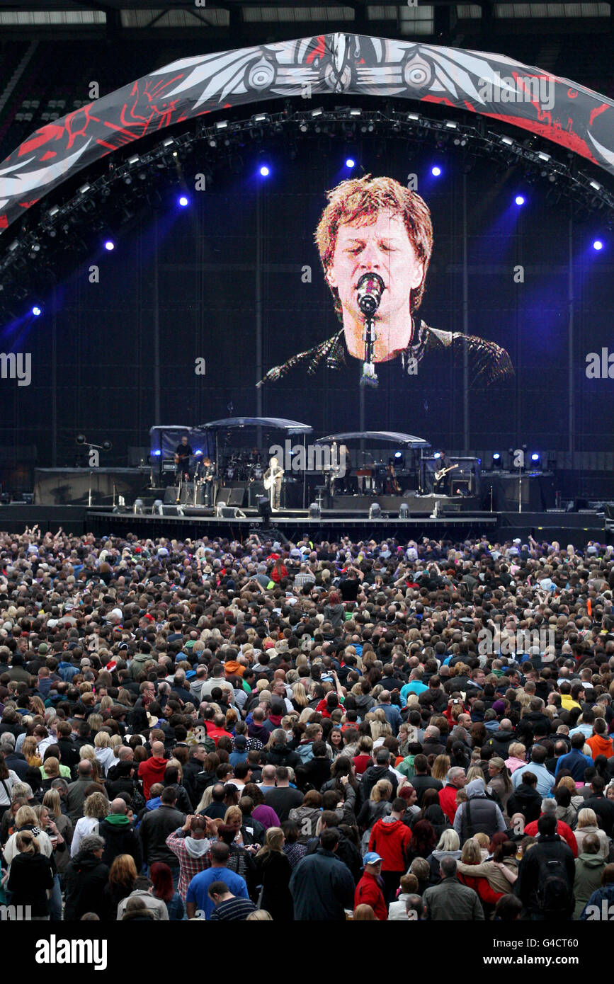 Bon jovi gig murrayfield hi-res stock photography and images - Alamy