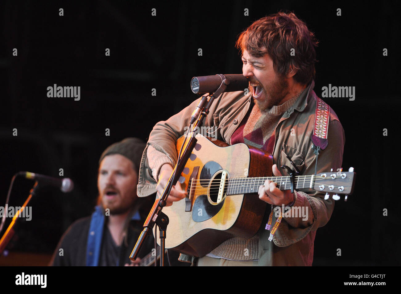 Robin Pecknold, lead singer in the Fleet Foxes performs on the Other ...