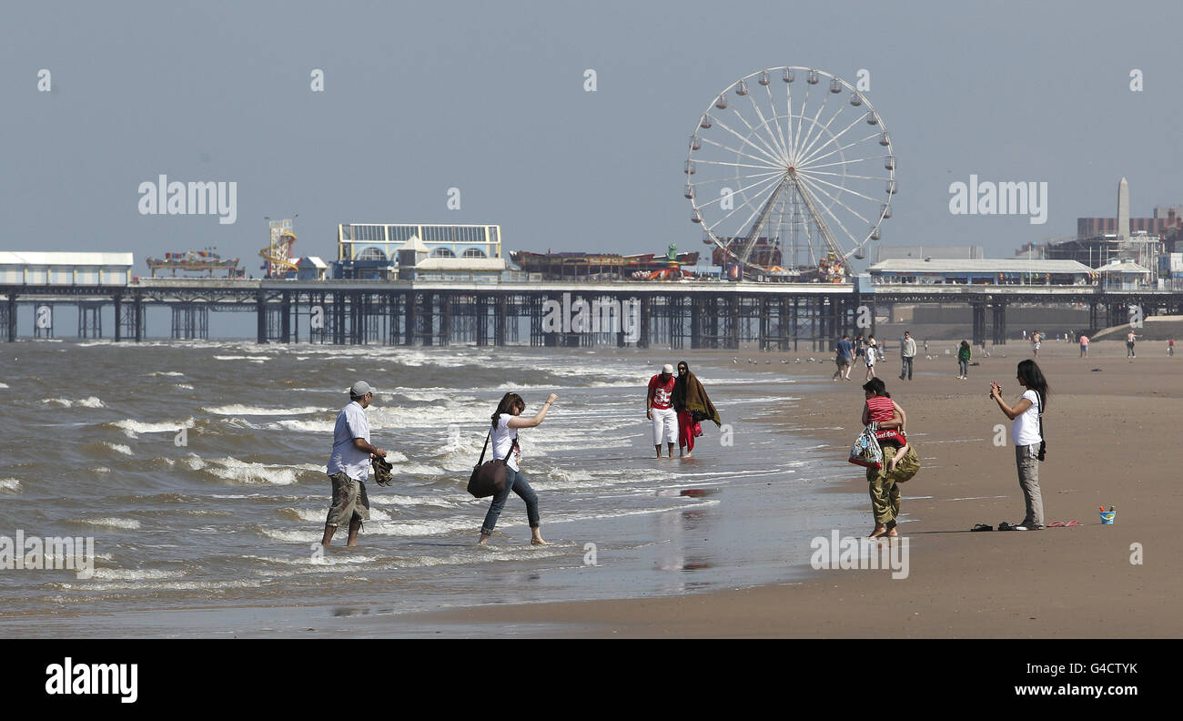 Summer weather June 27th Stock Photo - Alamy