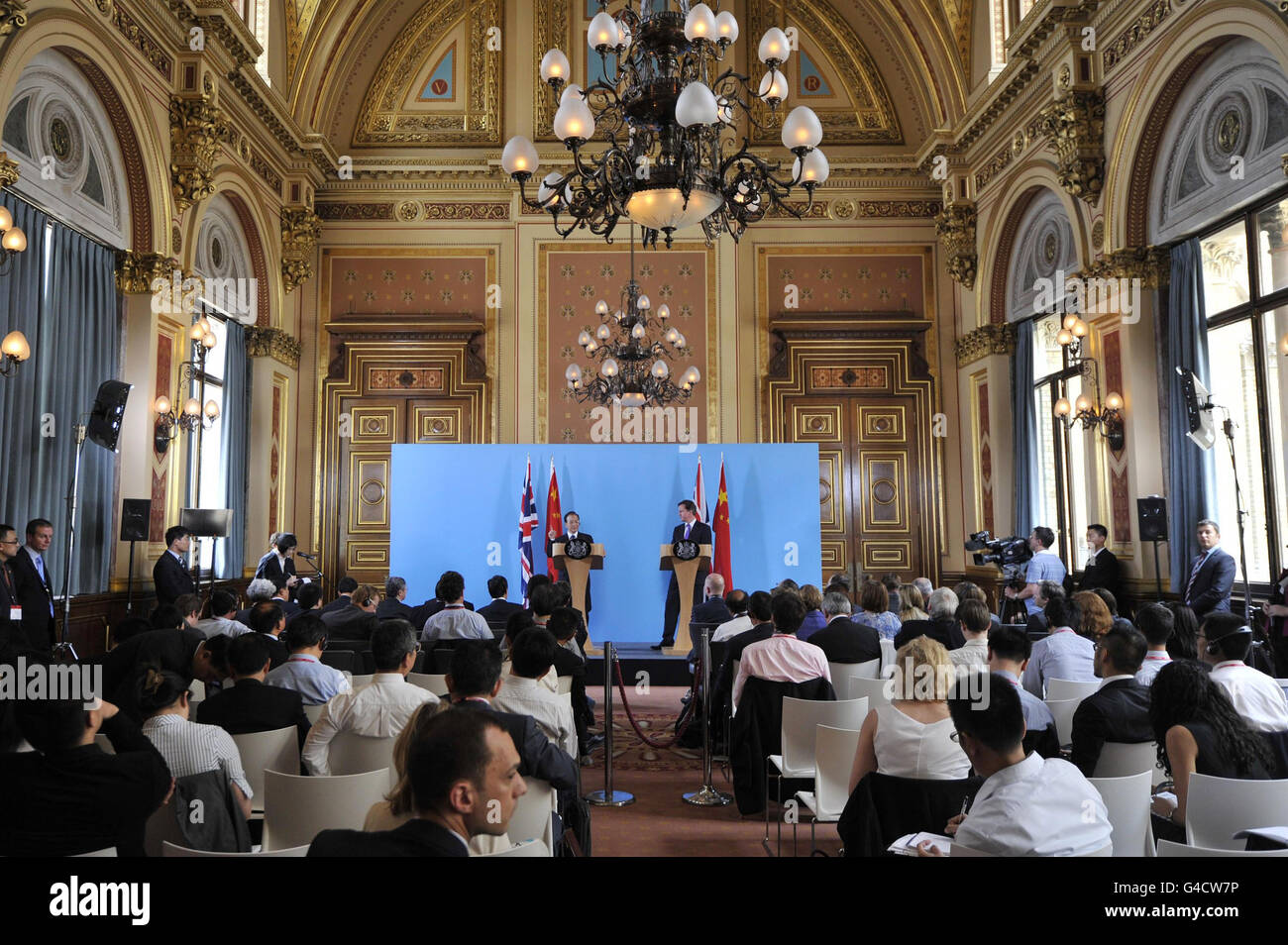 Chinese Premier Wen Jiabao visits UK Stock Photo - Alamy