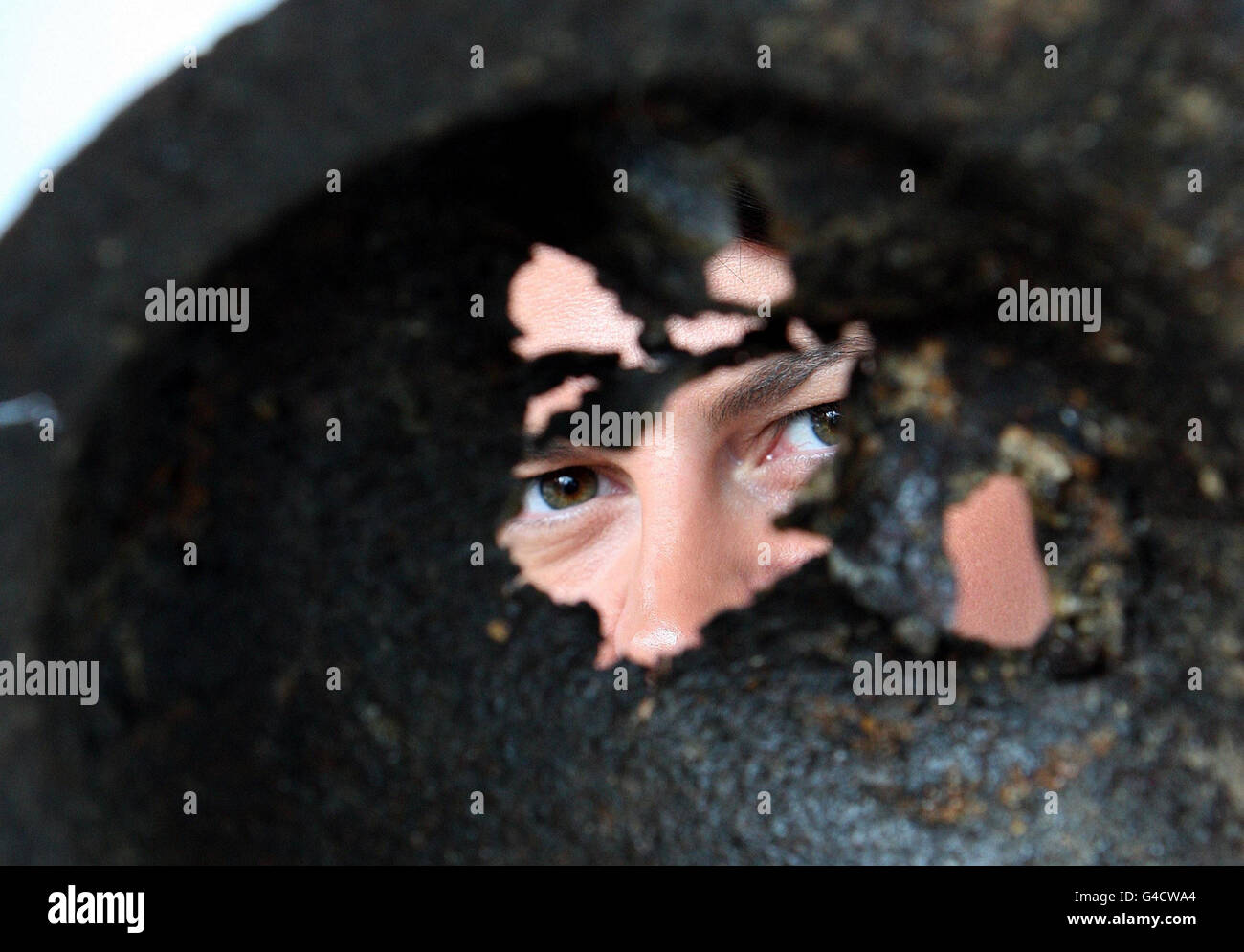 Ulster shankill head shot headshot eye contact mangkk hi-res stock ...