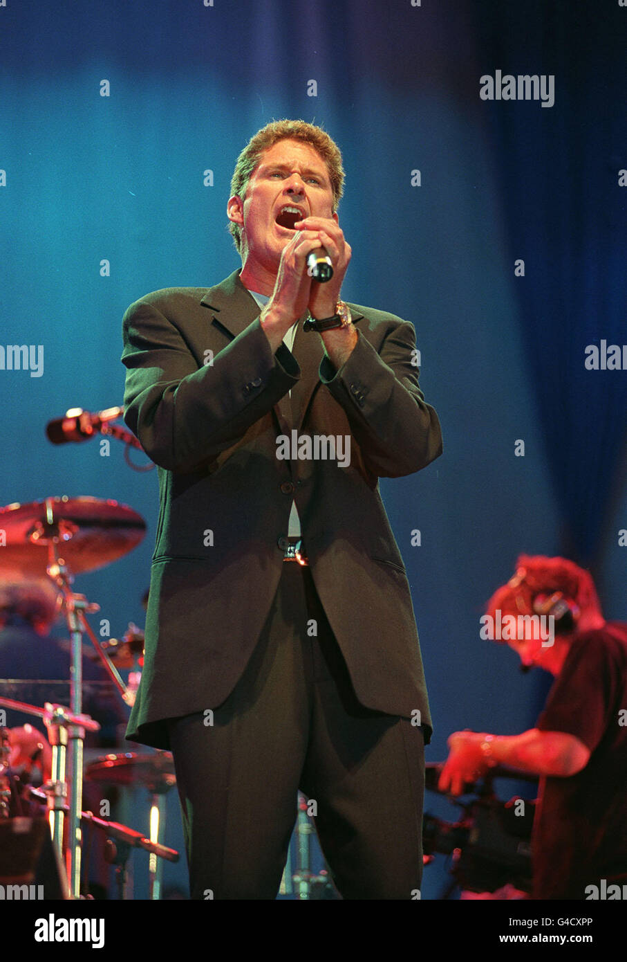ACTOR DAVID HASSELHOFF SINGS AT THE DIANA, PRINCESS OF WALES MEMORIAL ...