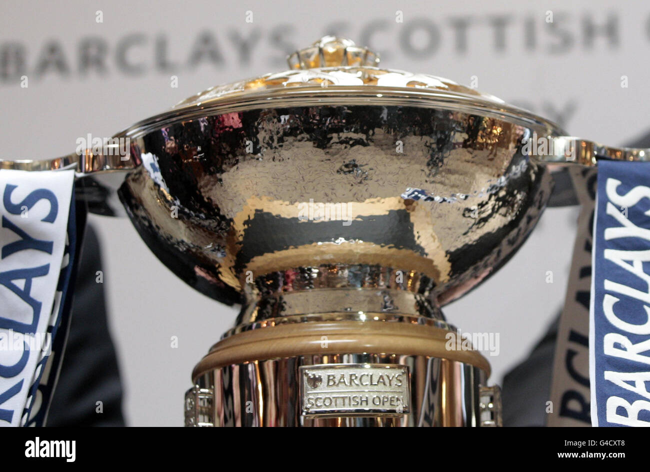 Barclays scottish open golf trophy unveiled hi-res stock photography ...