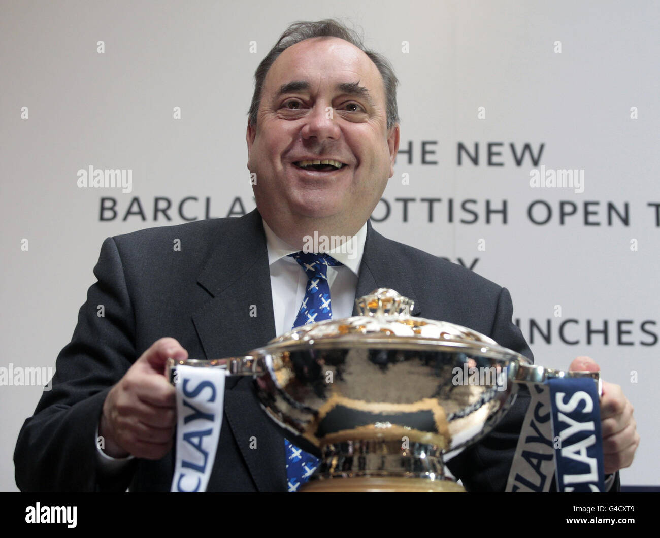 Scottish First Minister Alex Salmond unveils the new Barclays Scottish ...