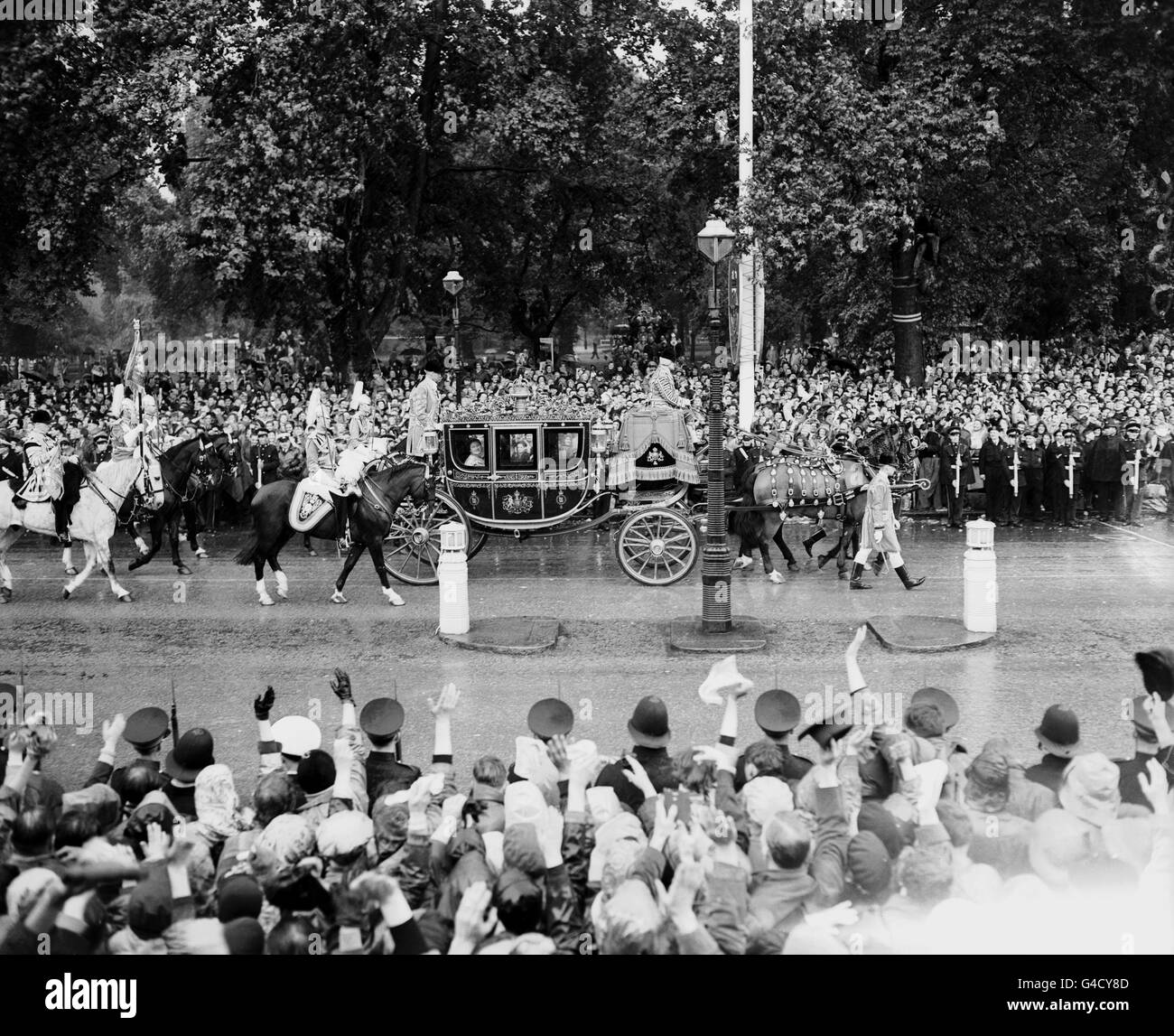 Procession abbey Black and White Stock Photos & Images - Alamy