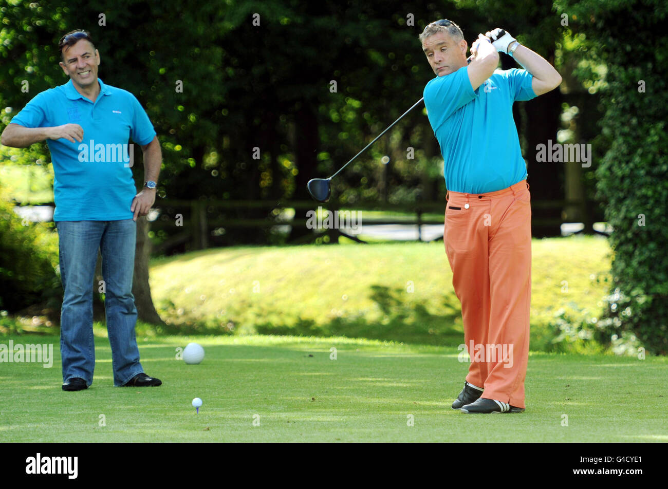 Pc David Rathband, blinded in an attack by gunman Raoul Moat, practices ...