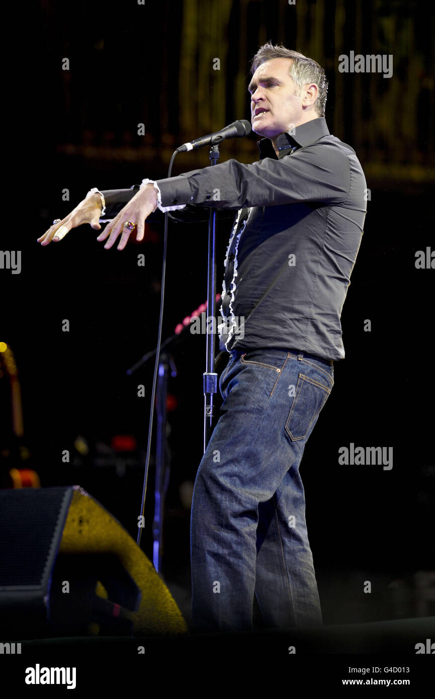 Morrissey glastonbury hi-res stock photography and images - Alamy