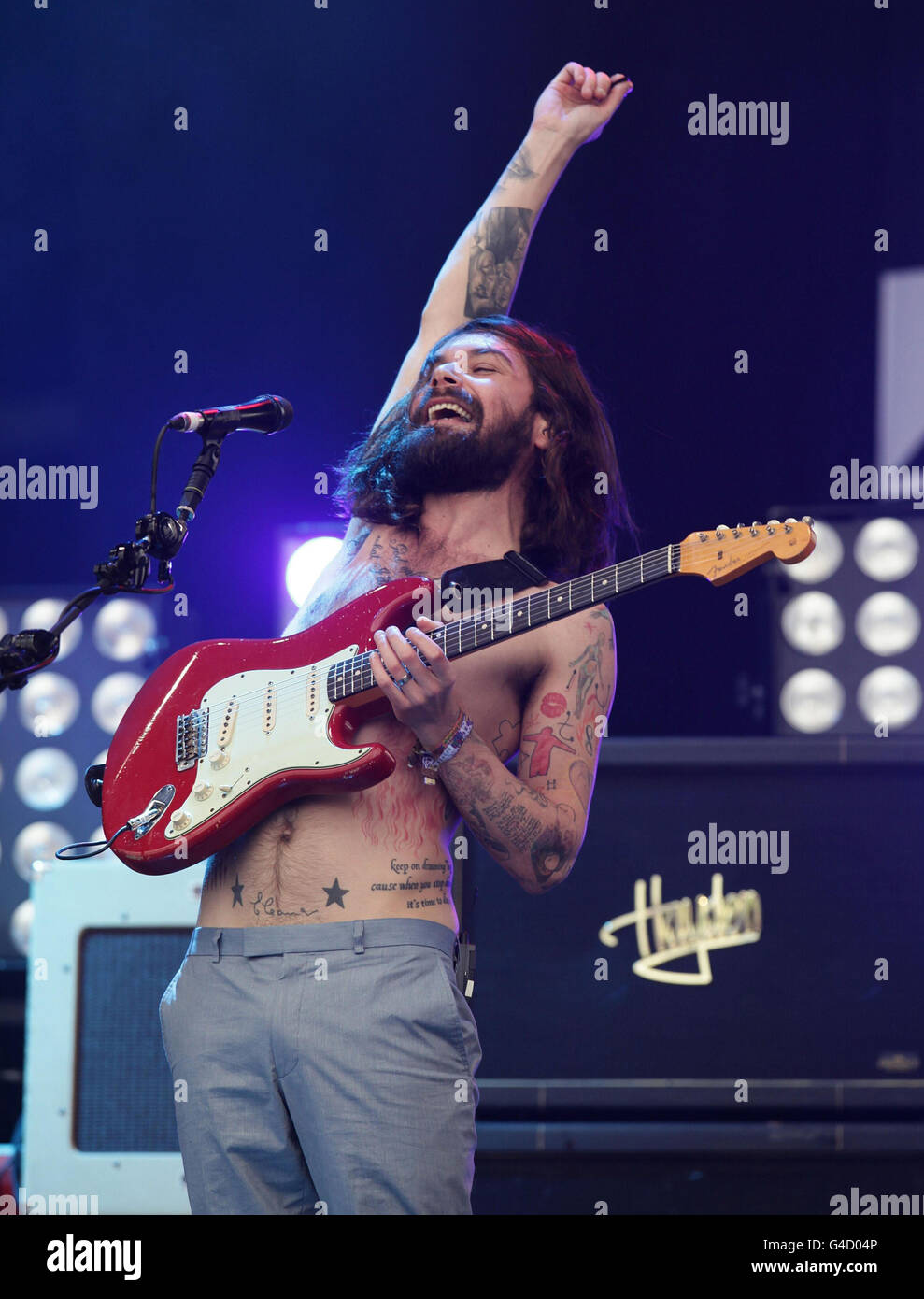 Simon Neil of Biffy Clyro performing on the Pyramid Stage at the ...