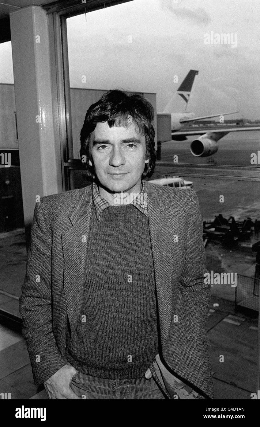 Dudley moore actor comedian hi-res stock photography and images - Alamy