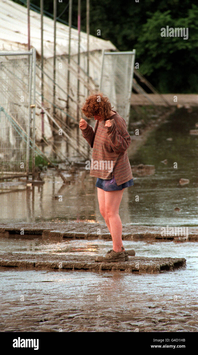 MAROONED IN MUD AT GLASTONBURY Stock Photo - Alamy