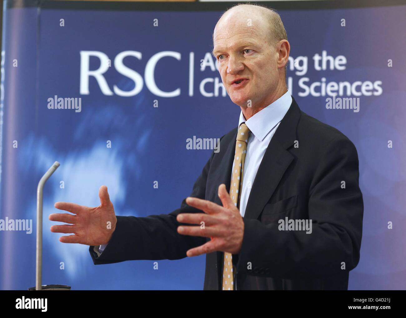 Universities Minister David Willetts MP speaks at the Royal Society of ...