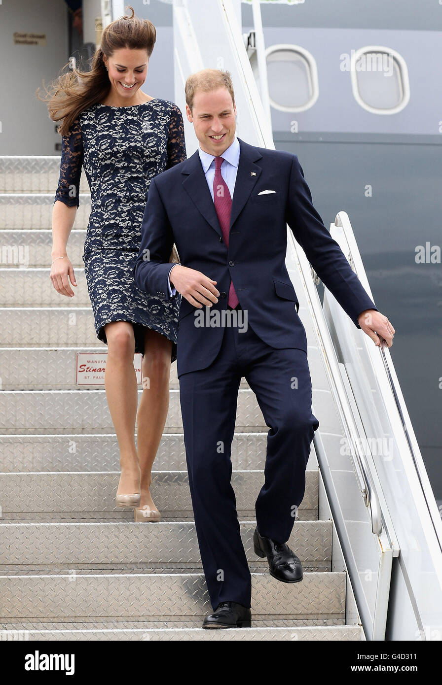 The Duke and Duchess of Cambridge arrive at Ottawa Macdonald-Cartier ...