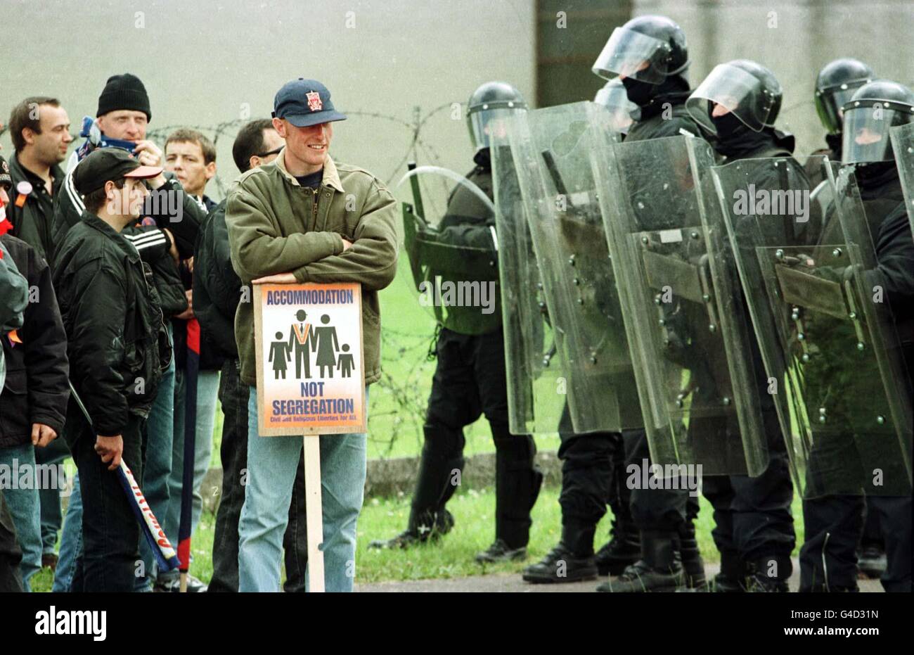 Royal ulster constabulary ruc police hi-res stock photography and ...