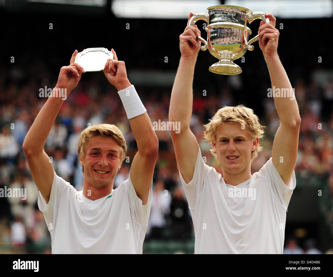 Wimbledon plate hi-res stock photography and images - Alamy