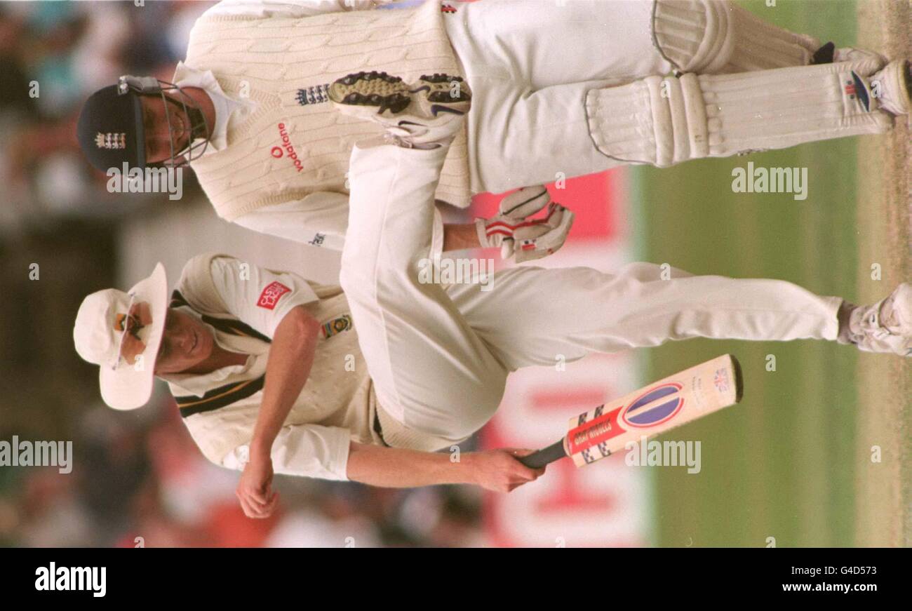 Cricket pollock athers hi-res stock photography and images - Alamy