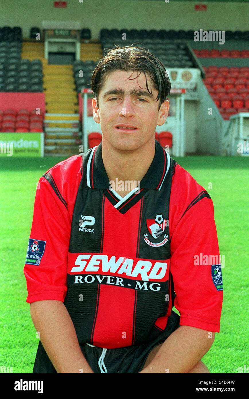 PA NEWS PHOTO footballER STEVE ROBINSON OF BOURNEMOUTH A.F.C.. PA NEWS ...