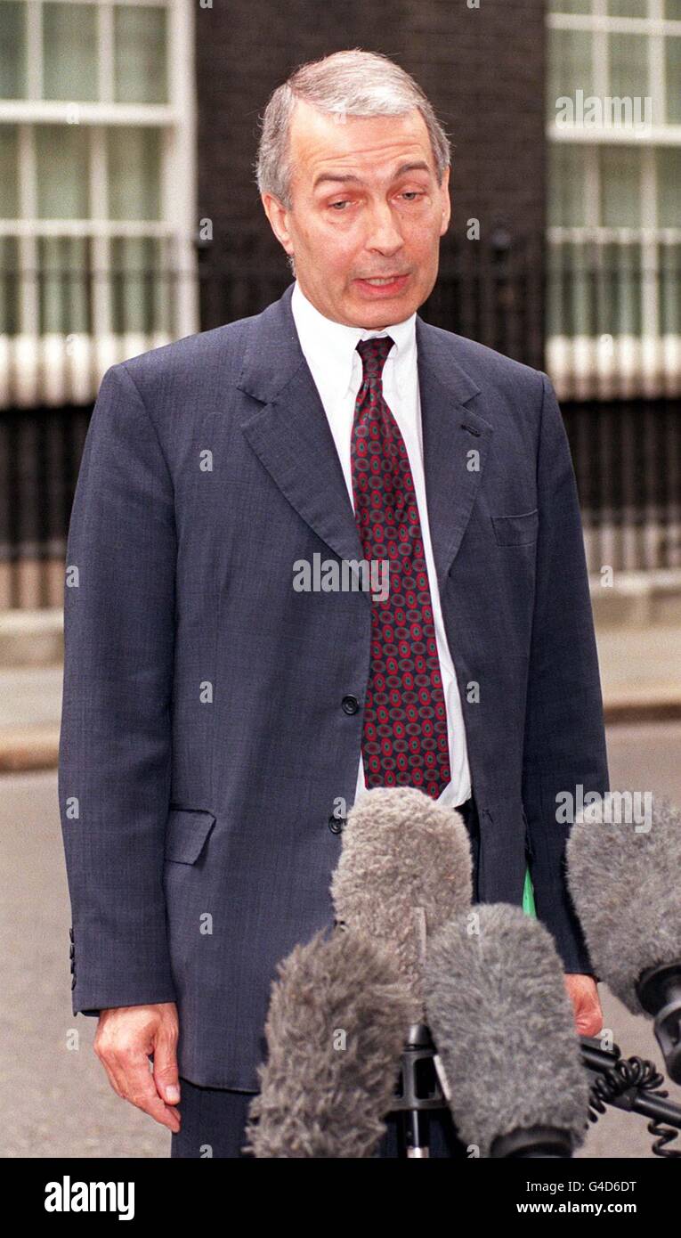 Frank Field speaks to the media after emerging from No10 Downing Street ...