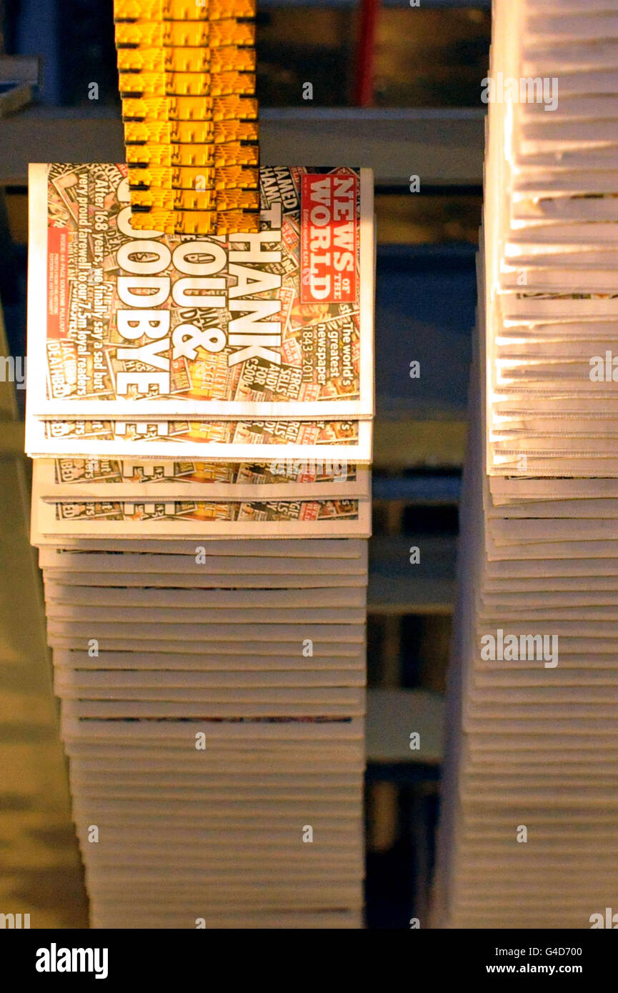 The final edition of the News of the World newspaper rolls off the ...