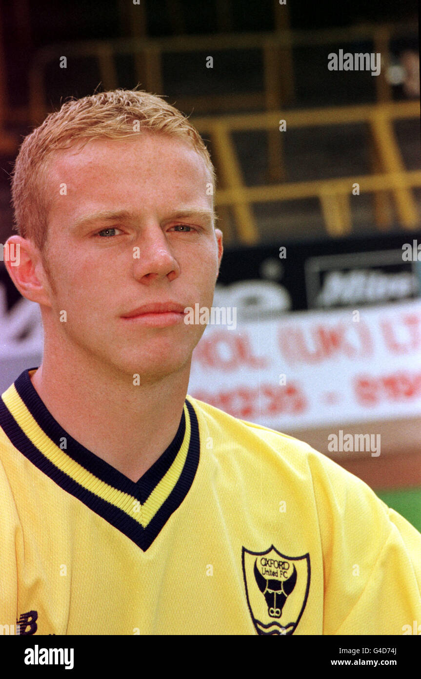 Football. OXFORD UNITED FOOTBALL CLUB Simon Weatherstone Stock Photo ...