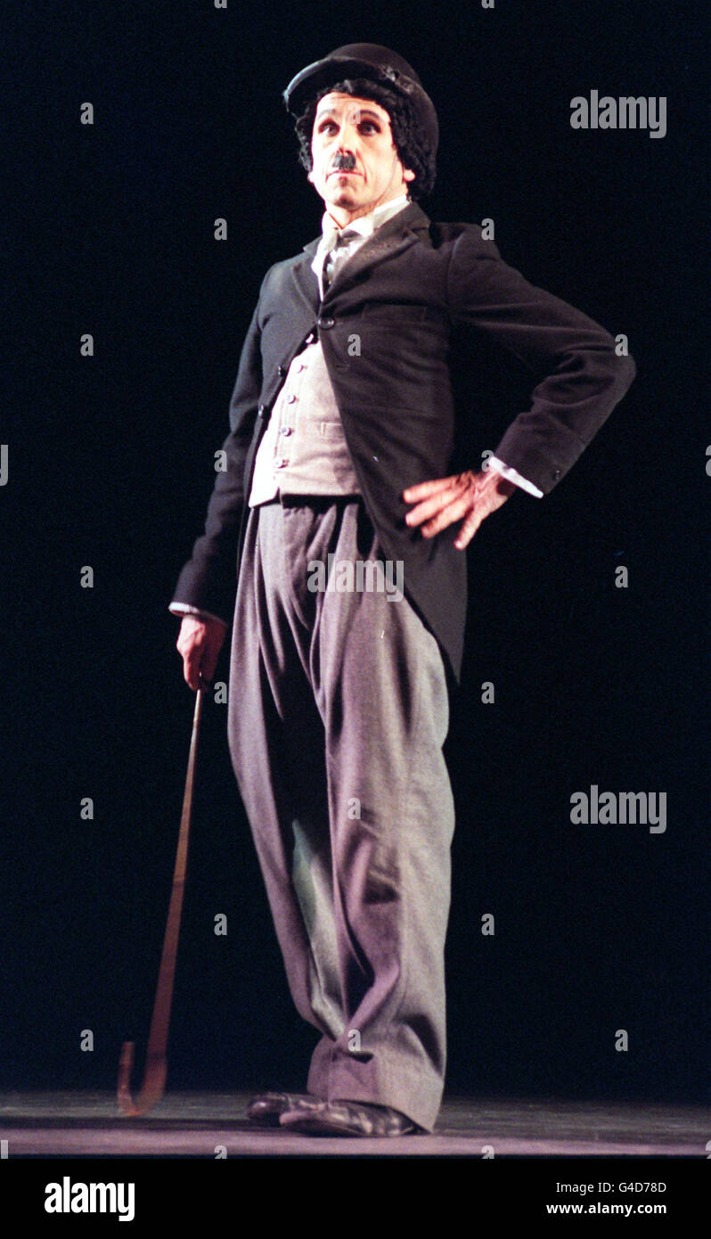 An evening with wayne sleep hi-res stock photography and images - Alamy