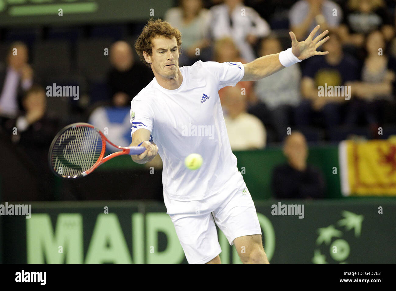 Great Britain's Andy Murray din action against Luxembourg's Gilles ...
