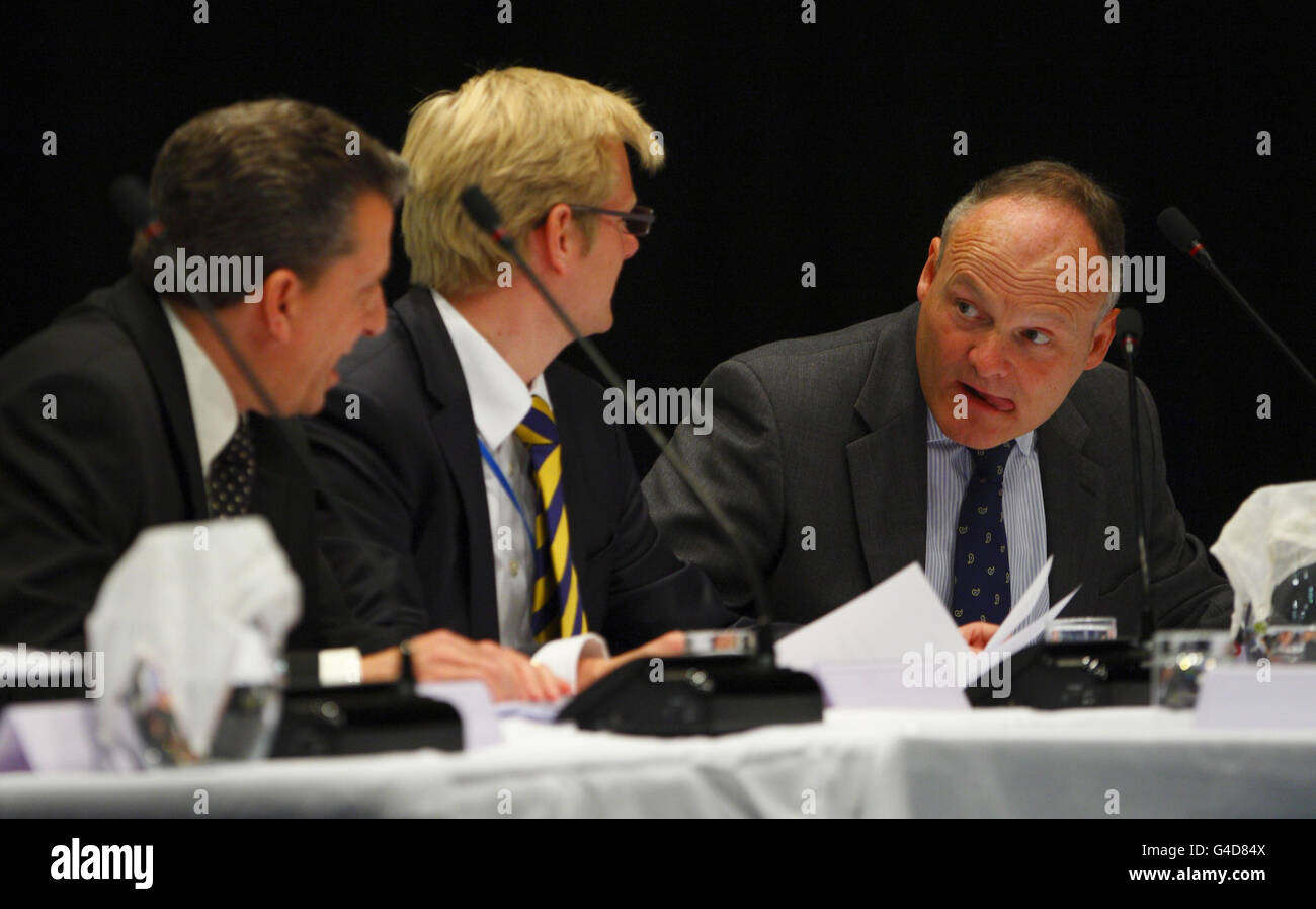 Royston smith right hi-res stock photography and images - Alamy