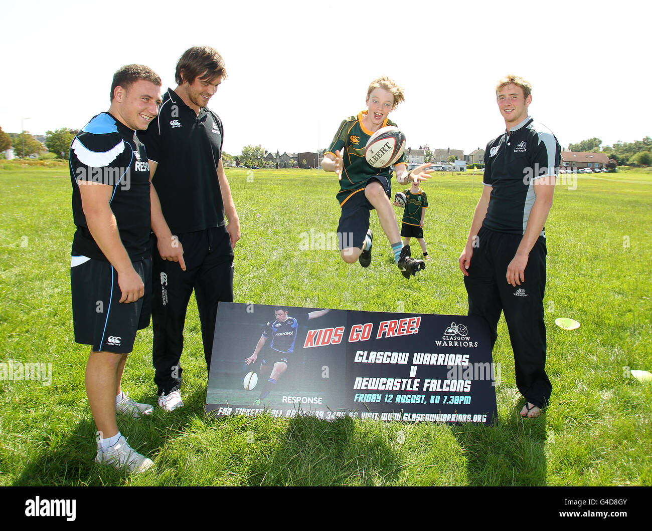 Glasgow warriors players scott wight right hi-res stock photography and ...