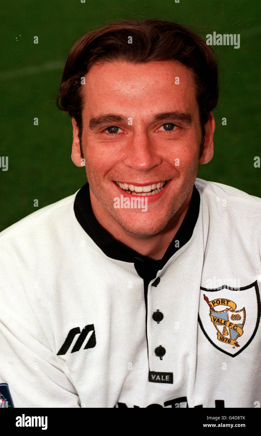 Matthew carragher hi-res stock photography and images - Alamy