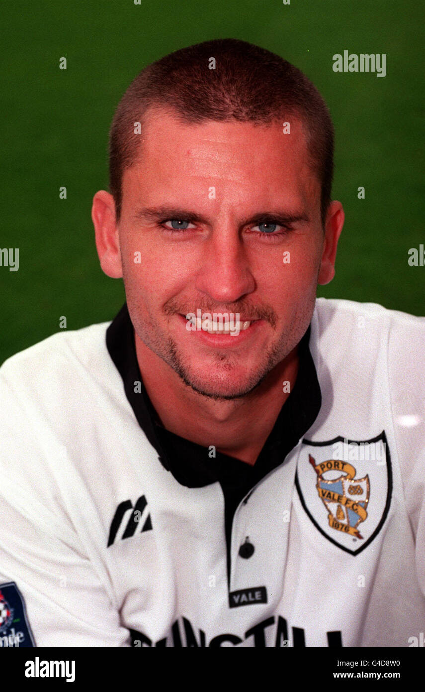PORT VALE FOOTBALL CLUB Stock Photo - Alamy
