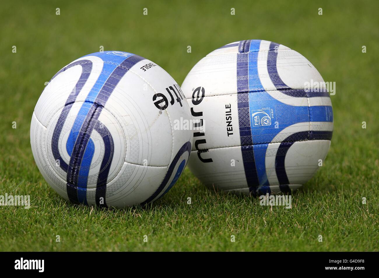 The official matchballs hi-res stock photography and images - Alamy