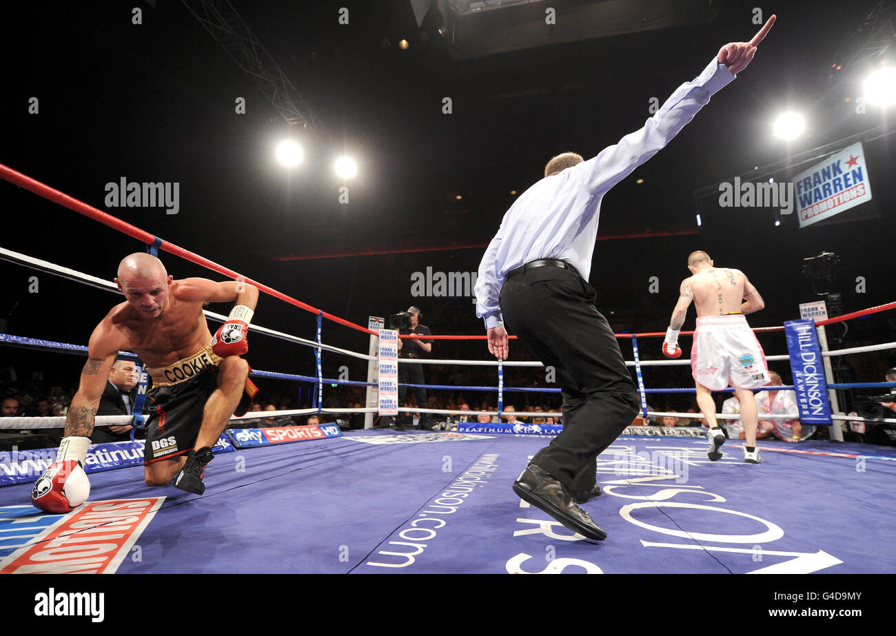 Ricky burns v nicky cook hi-res stock photography and images - Alamy