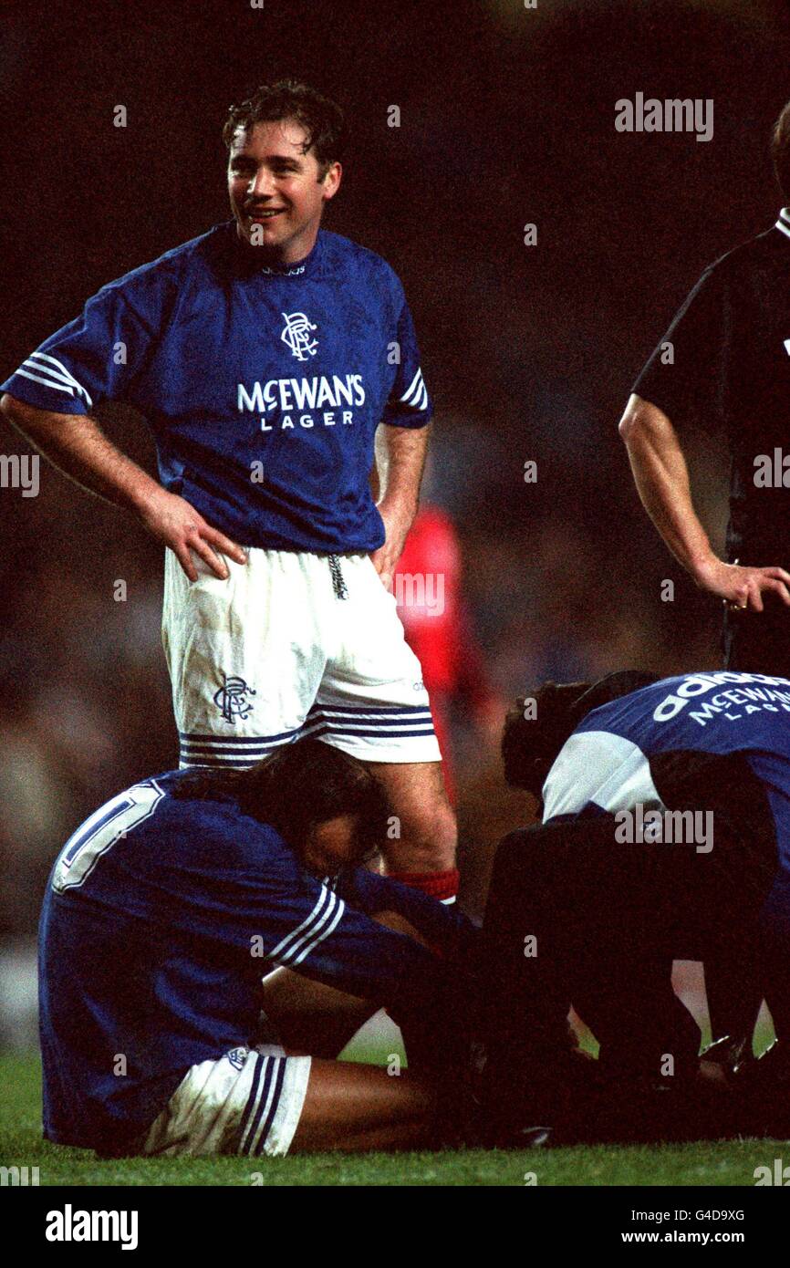 Ally mccoist rangers hi-res stock photography and images - Alamy