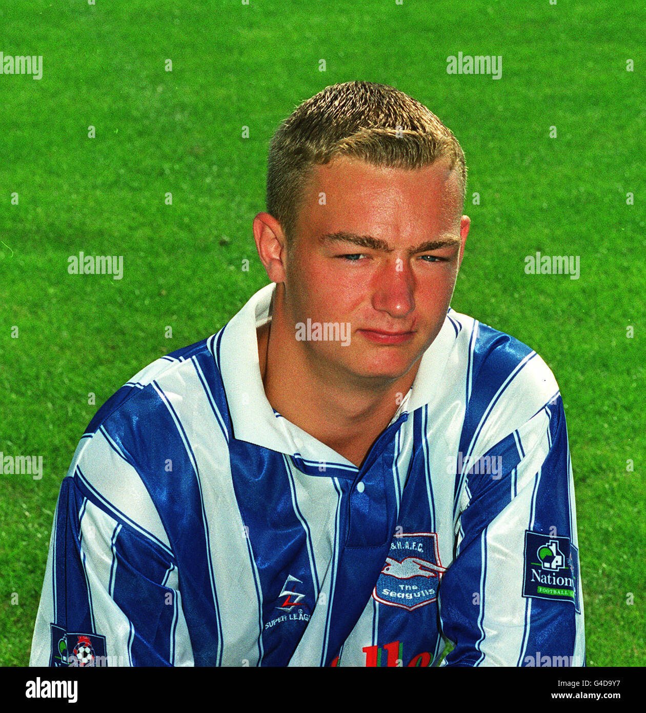 TERRY STREETER OF BRIGHTON AND HOVE ALBION FOOTBALL CLUB.. TERRY ...