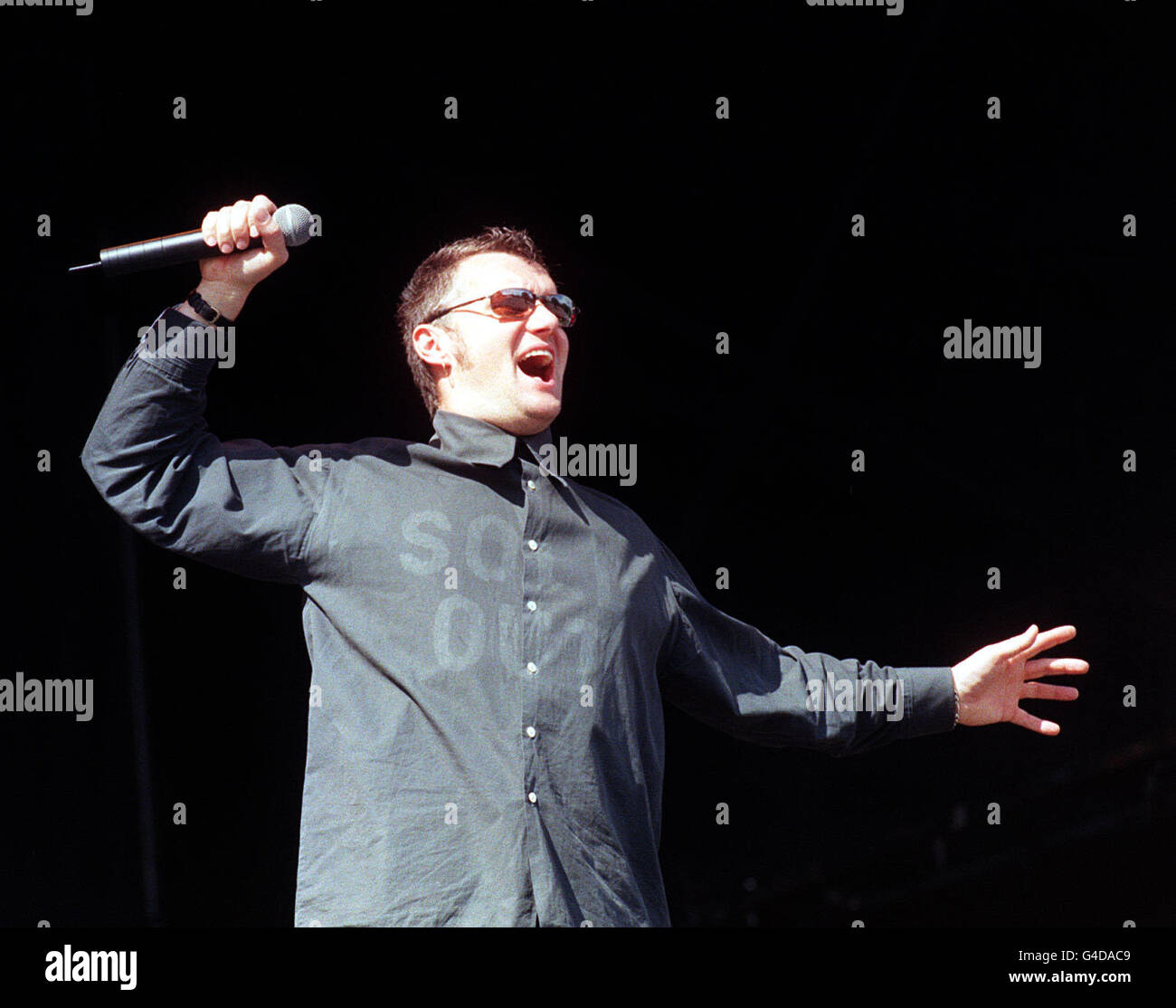 Chumbawamba hi-res stock photography and images - Alamy