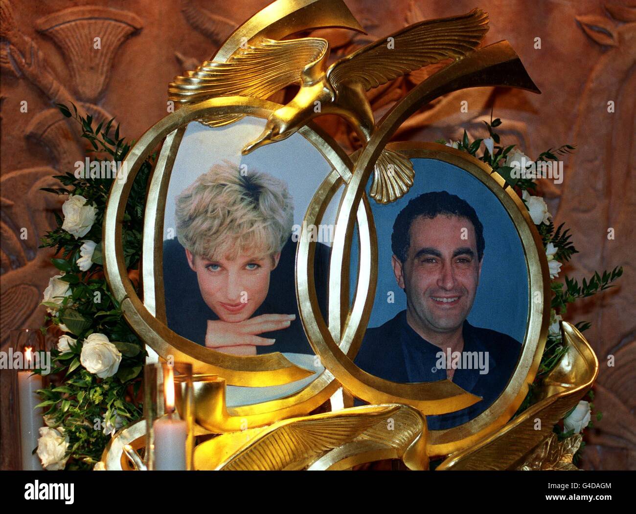 Harrods shrine princess diana dodi hi-res stock photography and images ...