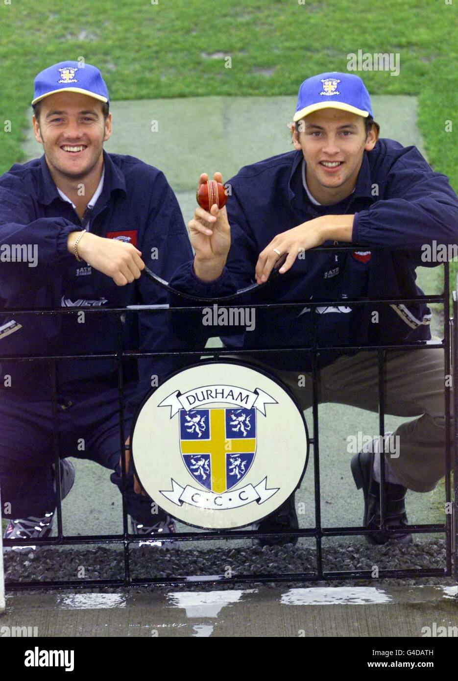 Cricket England Betts/Harrison Stock Photo - Alamy