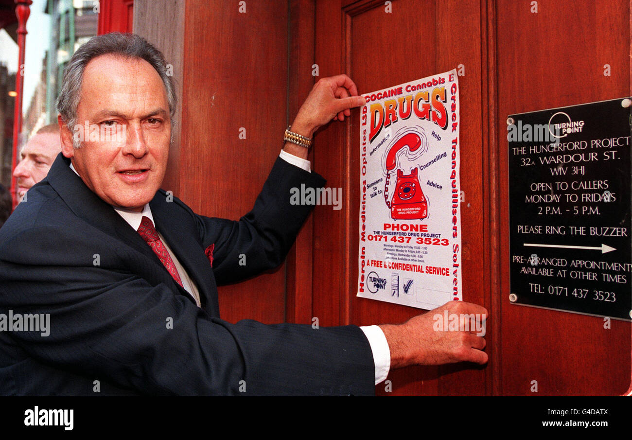 Cabinet minister jack cunningham hi-res stock photography and images ...