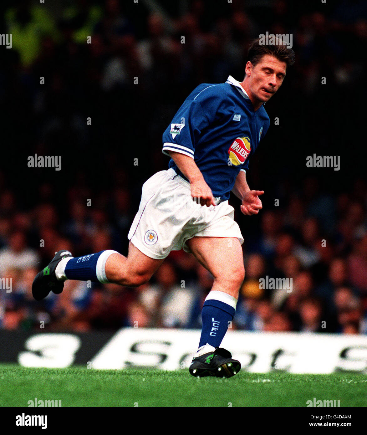 Tony cottee hi-res stock photography and images - Alamy