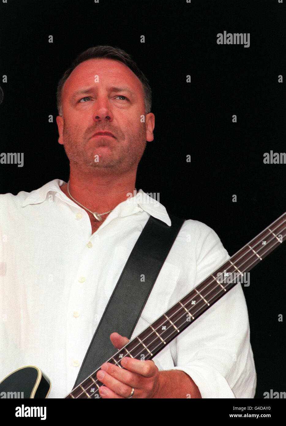 READING FESTIVAL PETER HOOK Stock Photo - Alamy