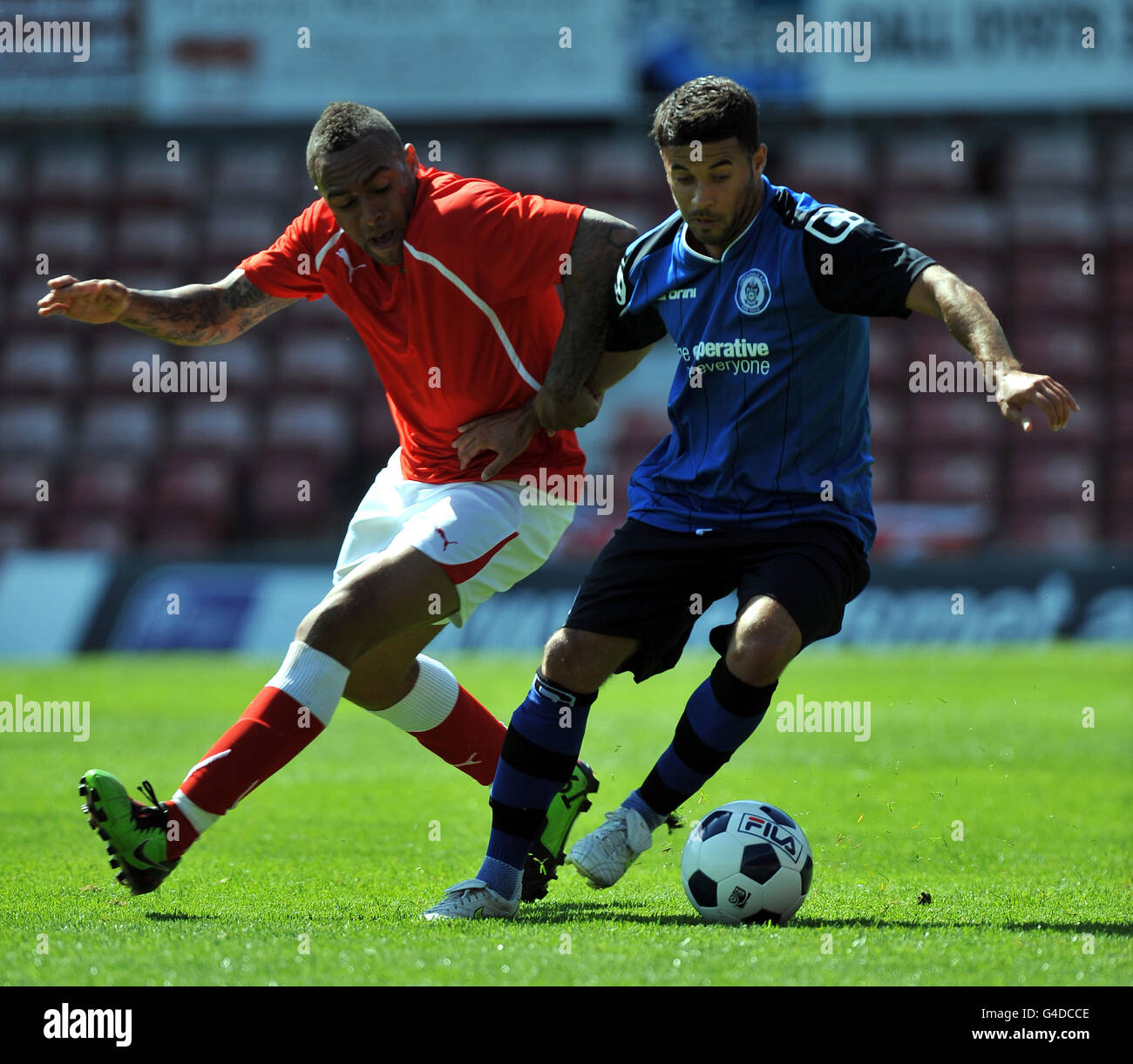 Full speight hi-res stock photography and images - Alamy