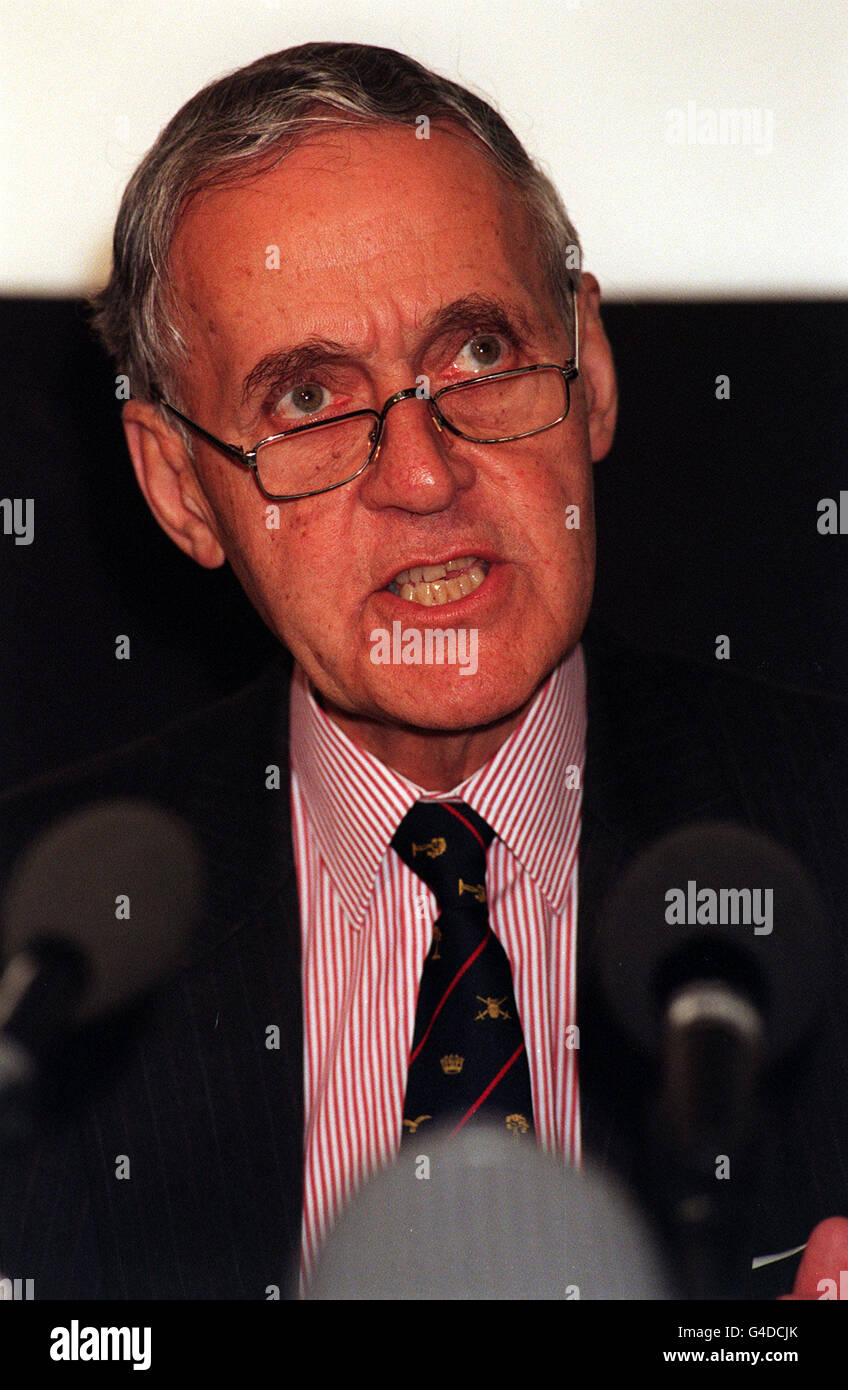 Dr john roylance hi-res stock photography and images - Alamy