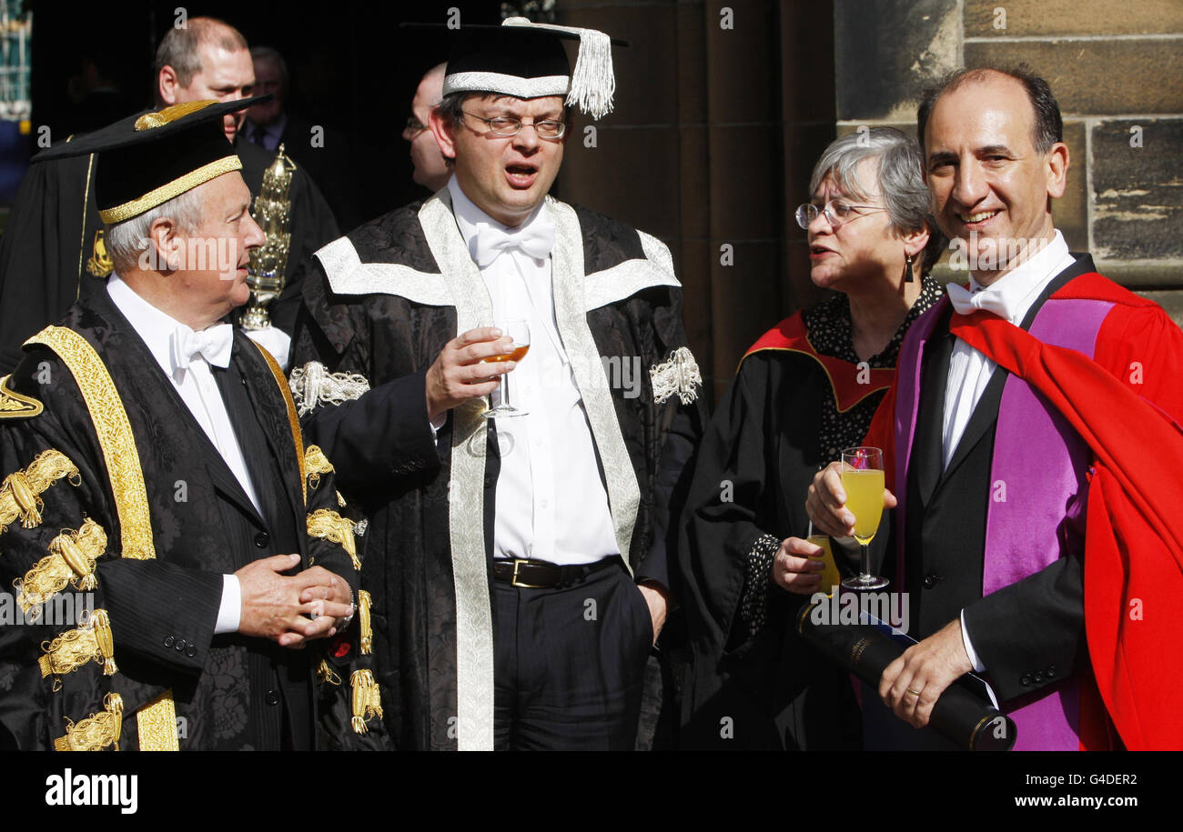 Honorary robe hi-res stock photography and images - Alamy