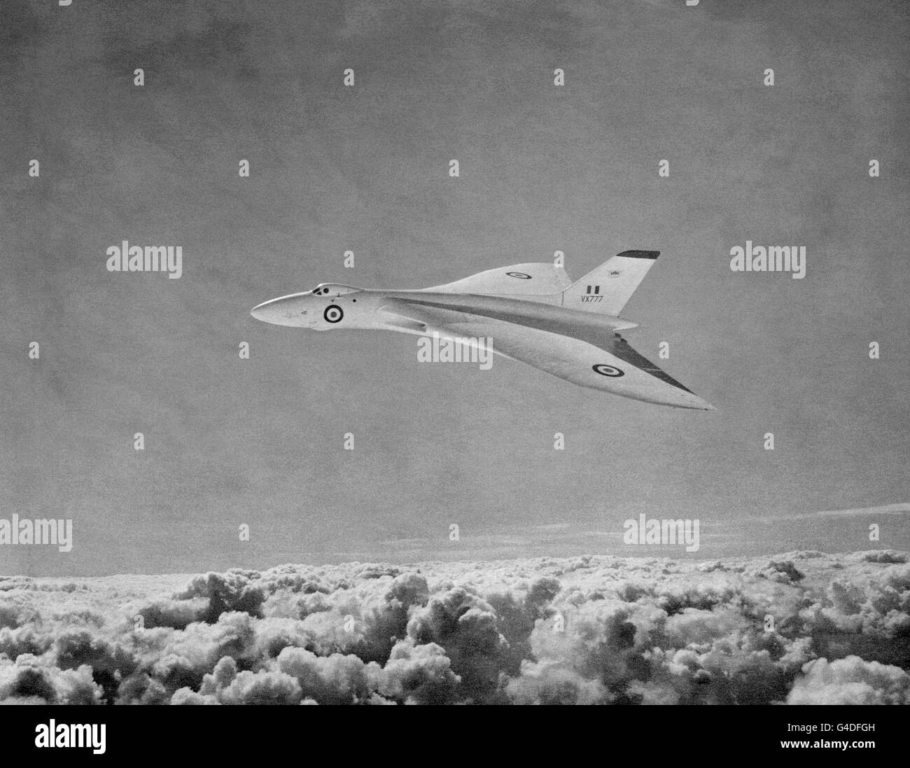 Raf plane 1950s hi-res stock photography and images - Alamy