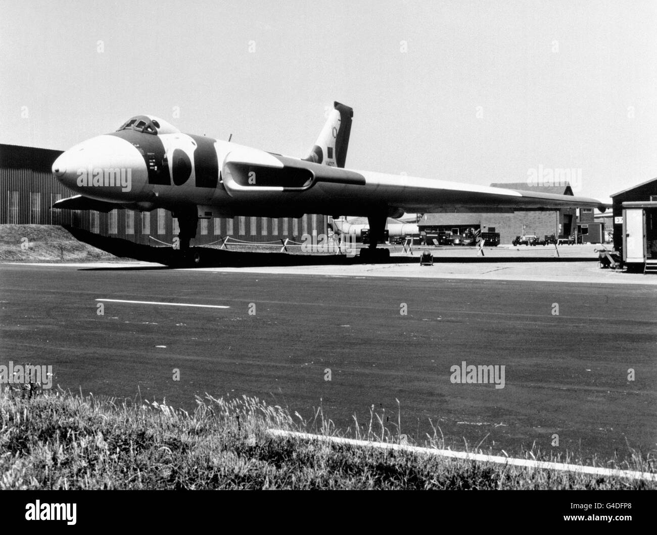 Aviation - Grounded Vulcan Bomber - RAF St Athan Stock Photo - Alamy