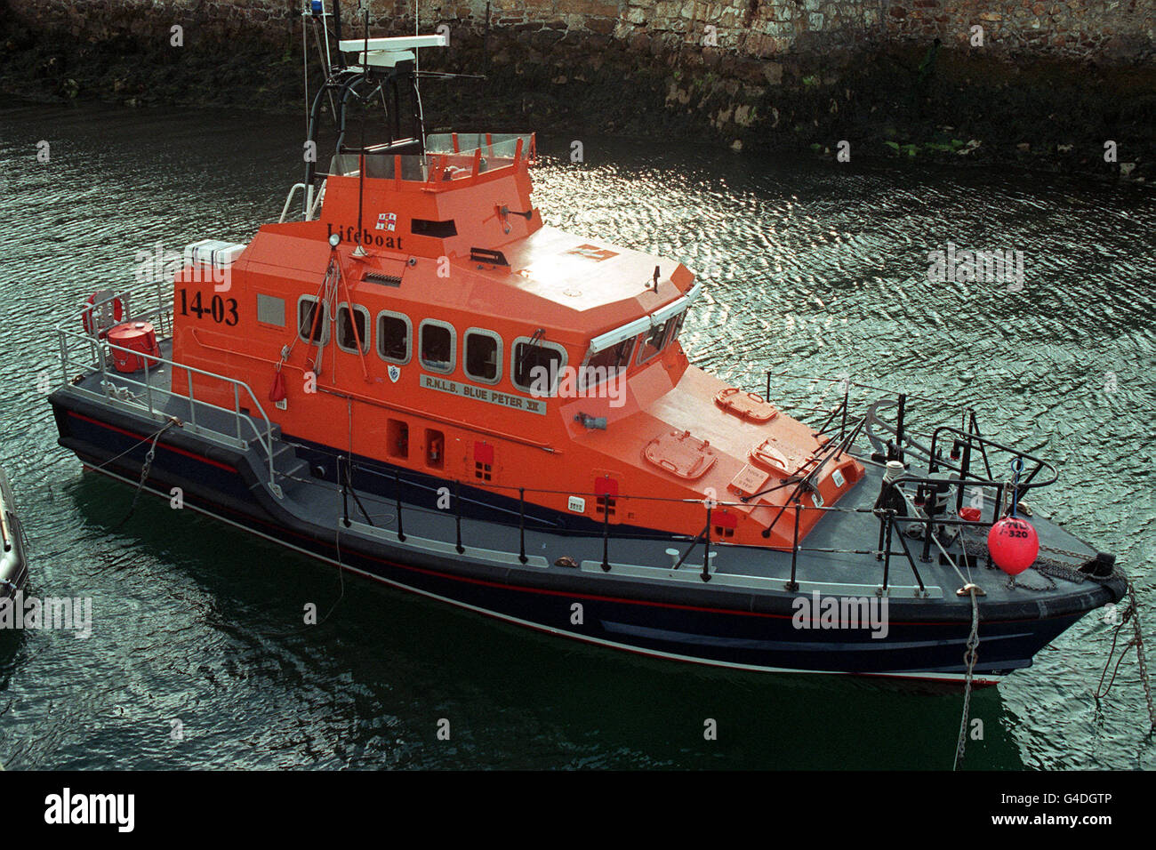 Pa news photo fishguard lifeboat hi-res stock photography and images ...