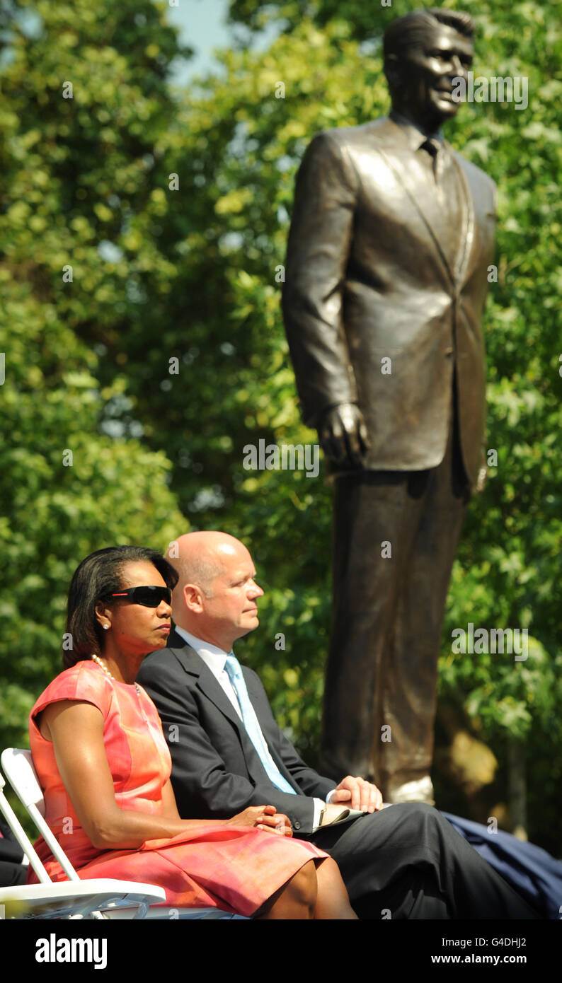 Former US Secretary of State Condoleezza Rice and Foreign Secretary ...